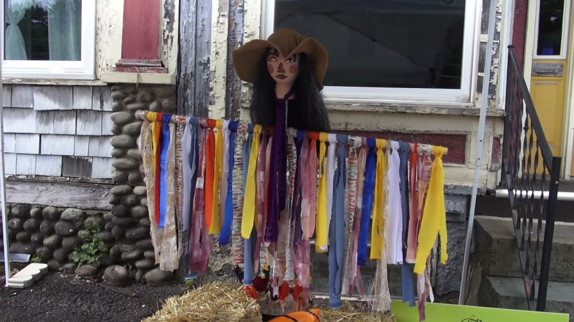 Hawley scarecrows kick off autumn in Wayne County | wnep.com