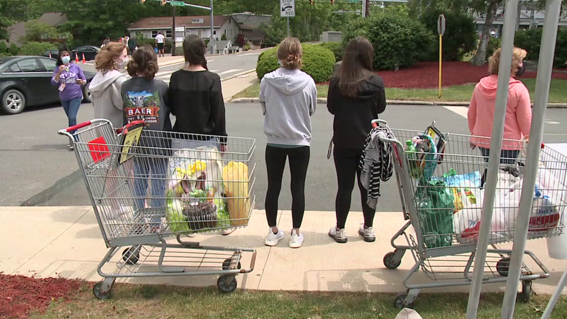 Students host food drive in Wayne County | wnep.com