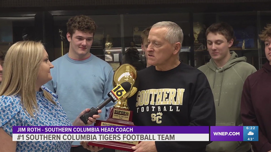 Southern Columbia Receives Their Trophy For #1 Team in the Super 16 ...