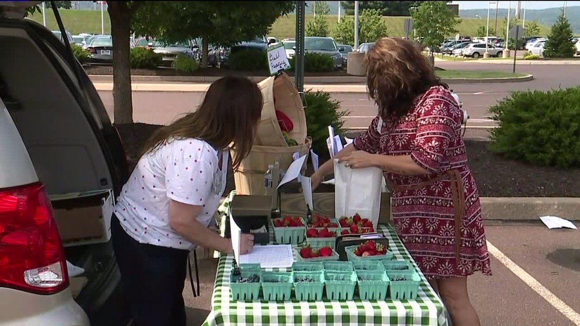 Geisinger ‘Gets Fresh’ with Mobile Market | wnep.com