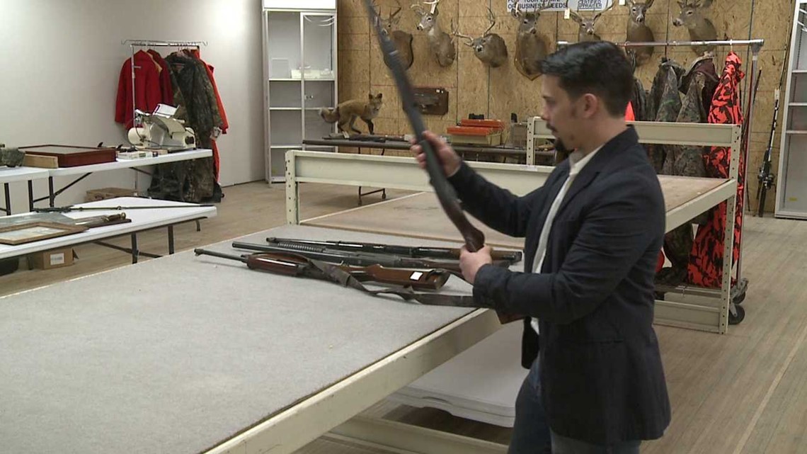 Local Auctioneers Gear Up For Firearm Auction | wnep.com