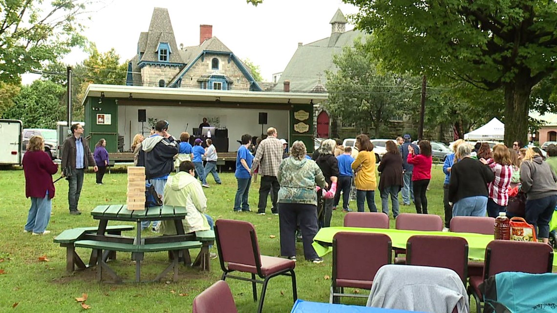 Human Resource Center Celebrates 45 Years | wnep.com