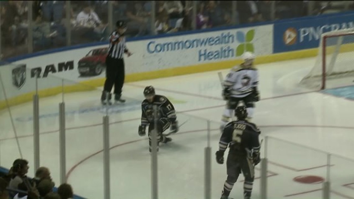 Penguins Drop Game 3, 5-2 to Bears | wnep.com