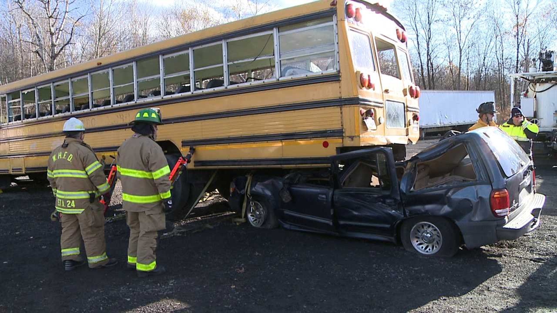 Crews Train for Rescue Scenarios | wnep.com