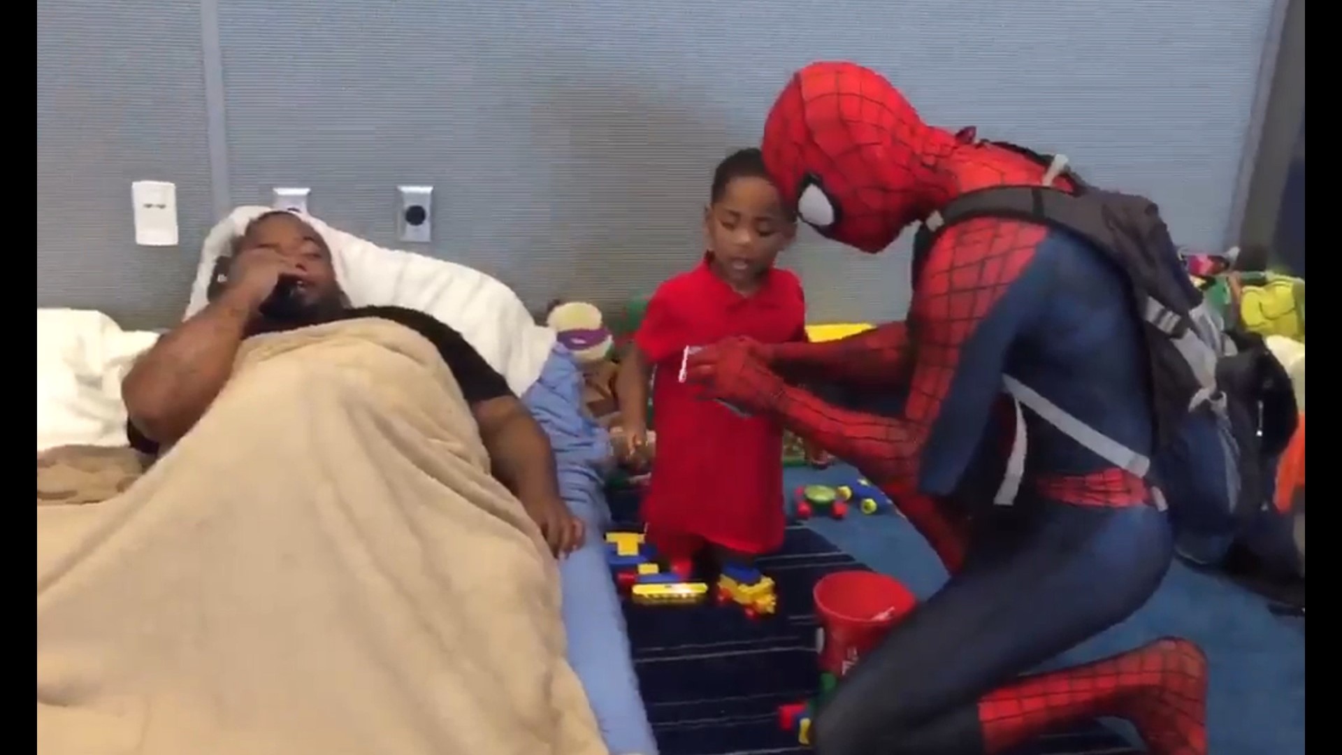 Spider-Man Visits With Harvey Victims at Houston Shelter | wnep.com