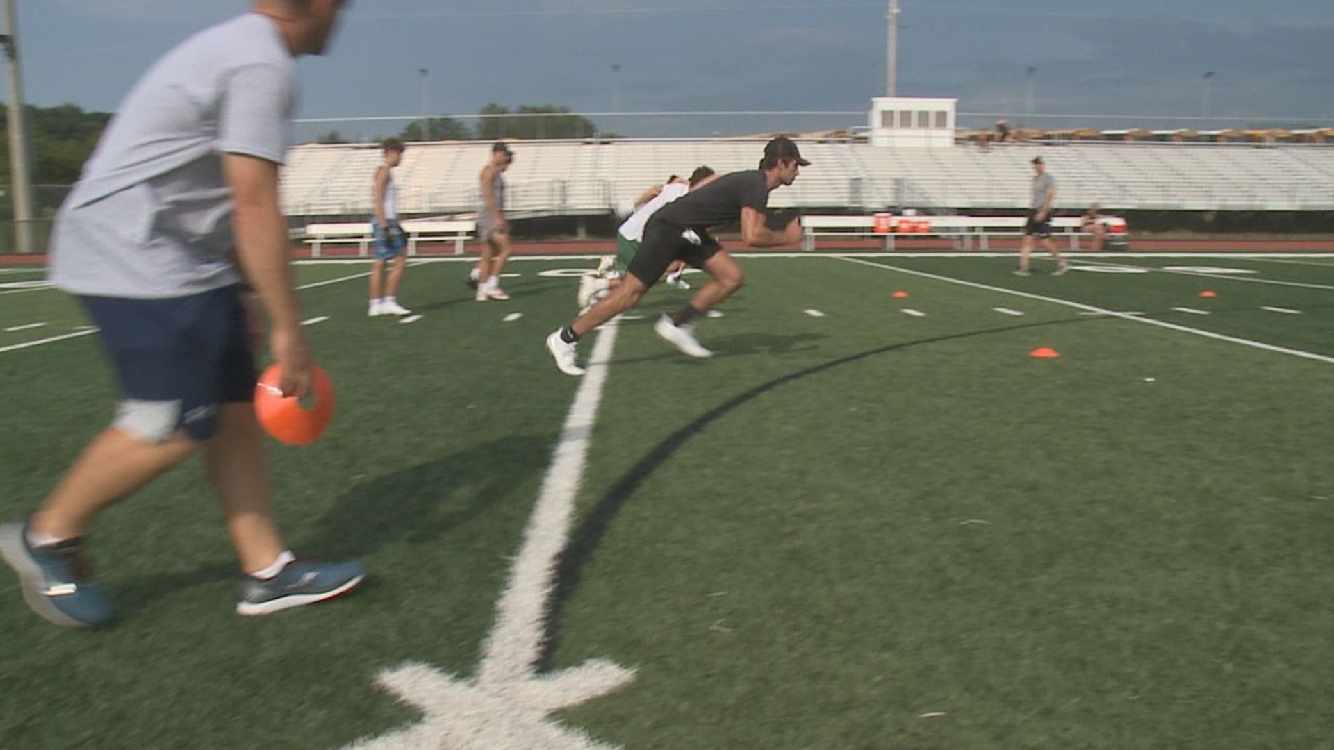 Former Arizona State Wide Receivers Coach Charlie Fisher Comes To Camp ...