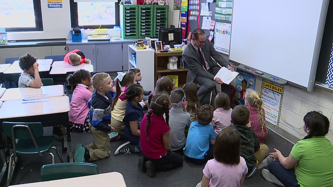 Read Across America Rolls On with Scott Schaffer | wnep.com