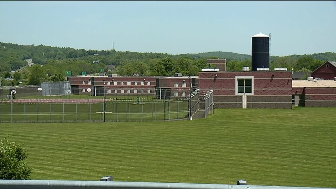 Prison Board Discusses Uber Ride Sharing for Released Inmates | wnep.com