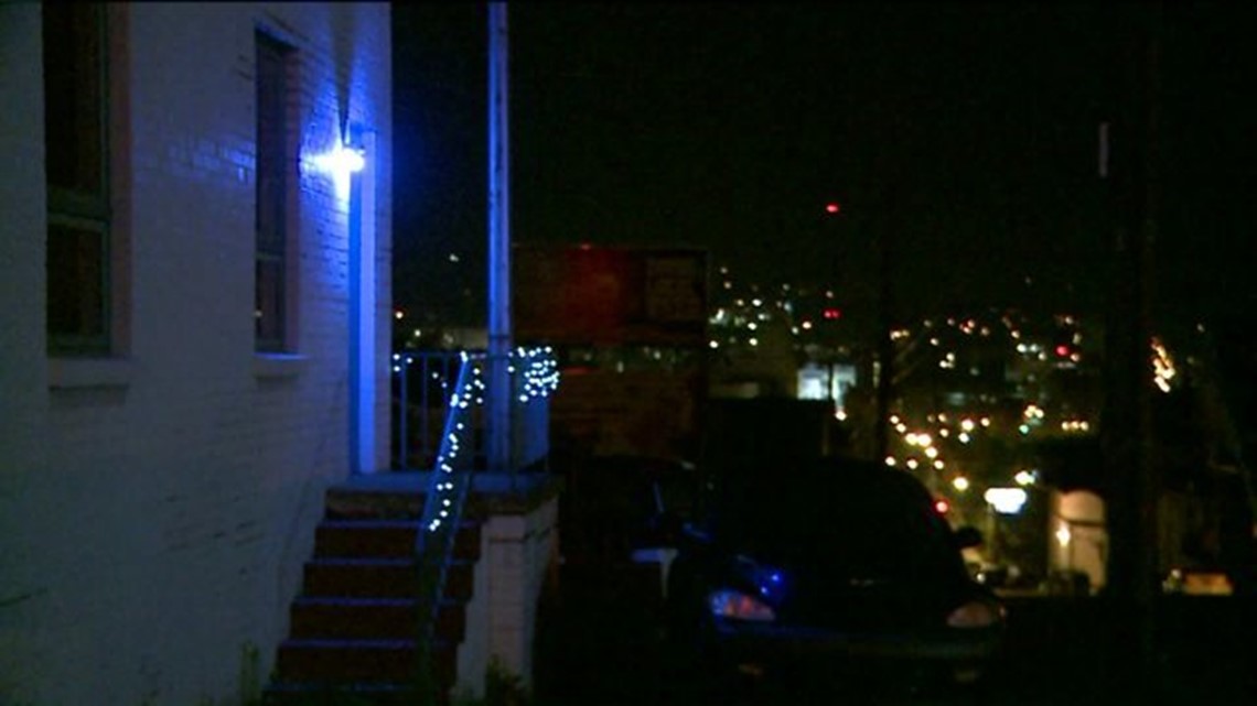 Blue Lights Illuminate Scranton in Honor of Patrolman | wnep.com