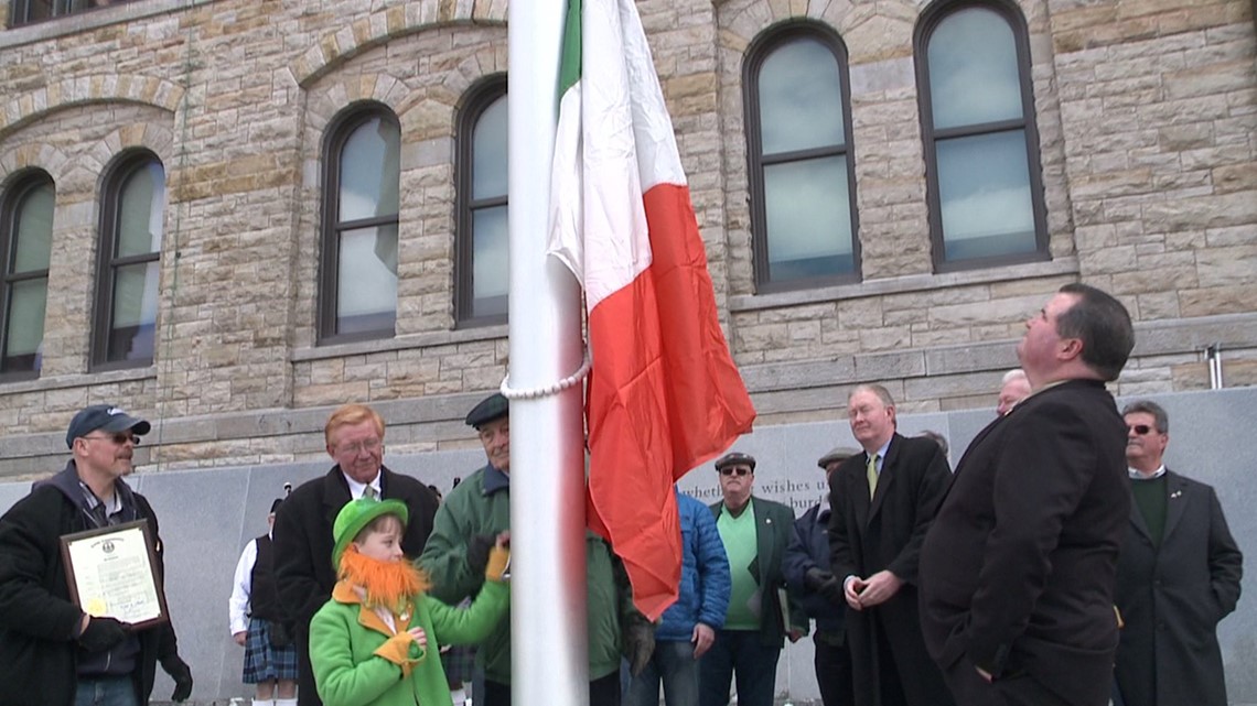 Raising the Irish Flag in Downtown Scranton | wnep.com