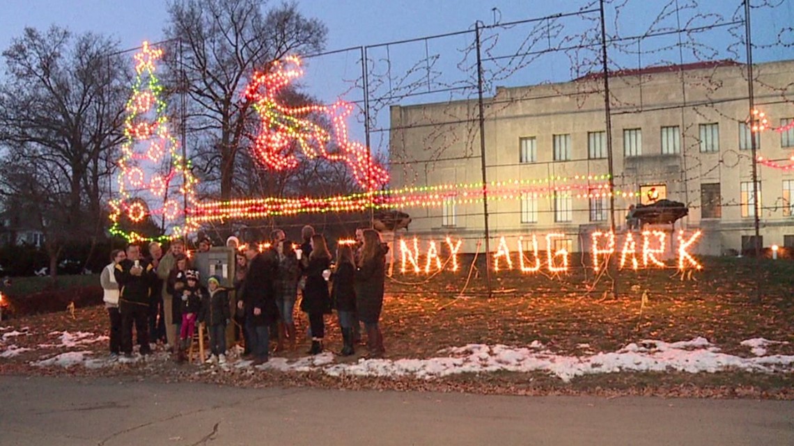 Christmas Light Show On at Nay Aug Park in Scranton | wnep.com