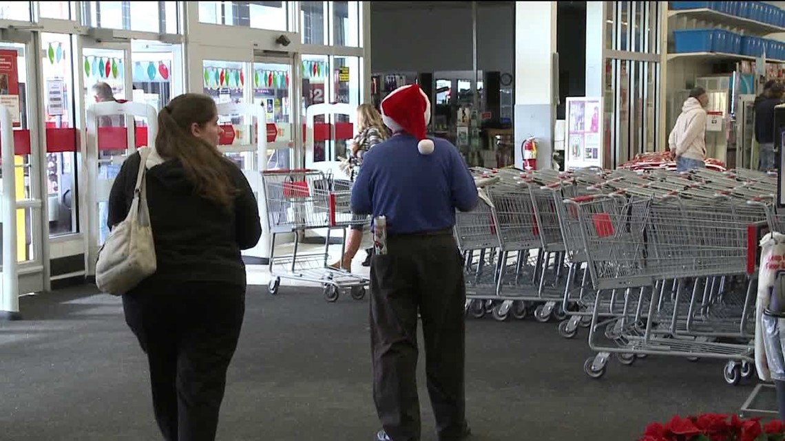 Holiday Shoppers Take Advantage of “Gray Thursday” | wnep.com