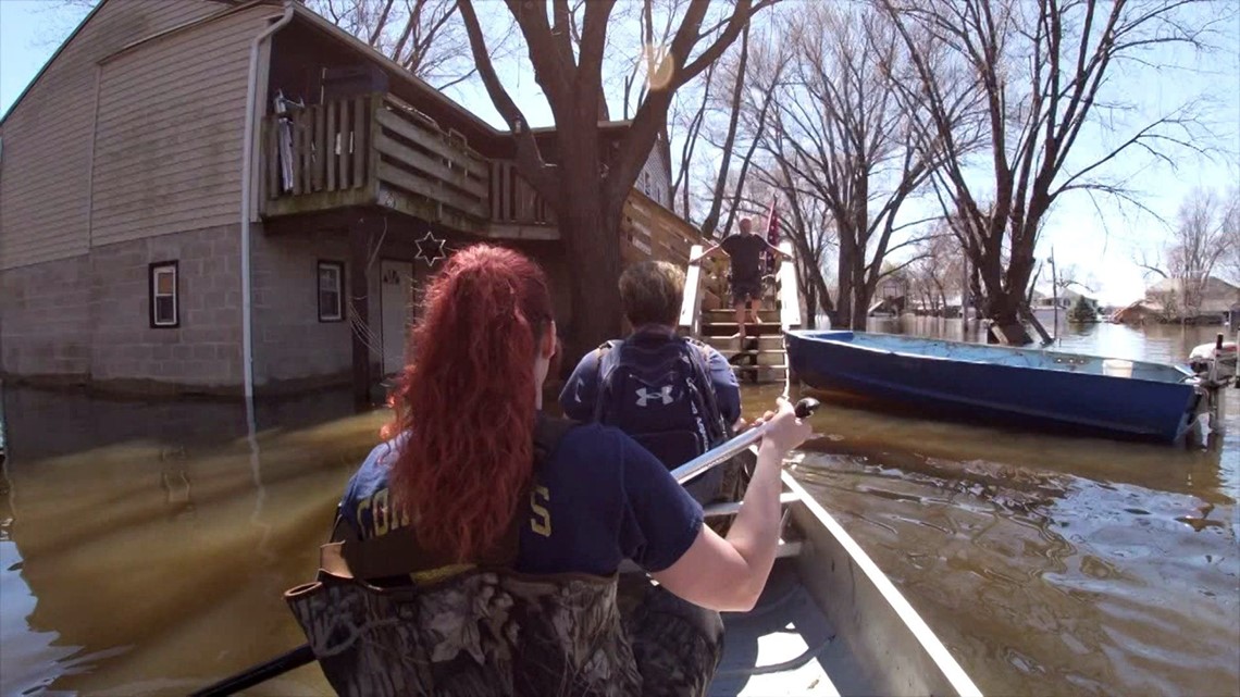 Hospice Nurses Brave Flood Waters to Deliver Patient Care | wnep.com