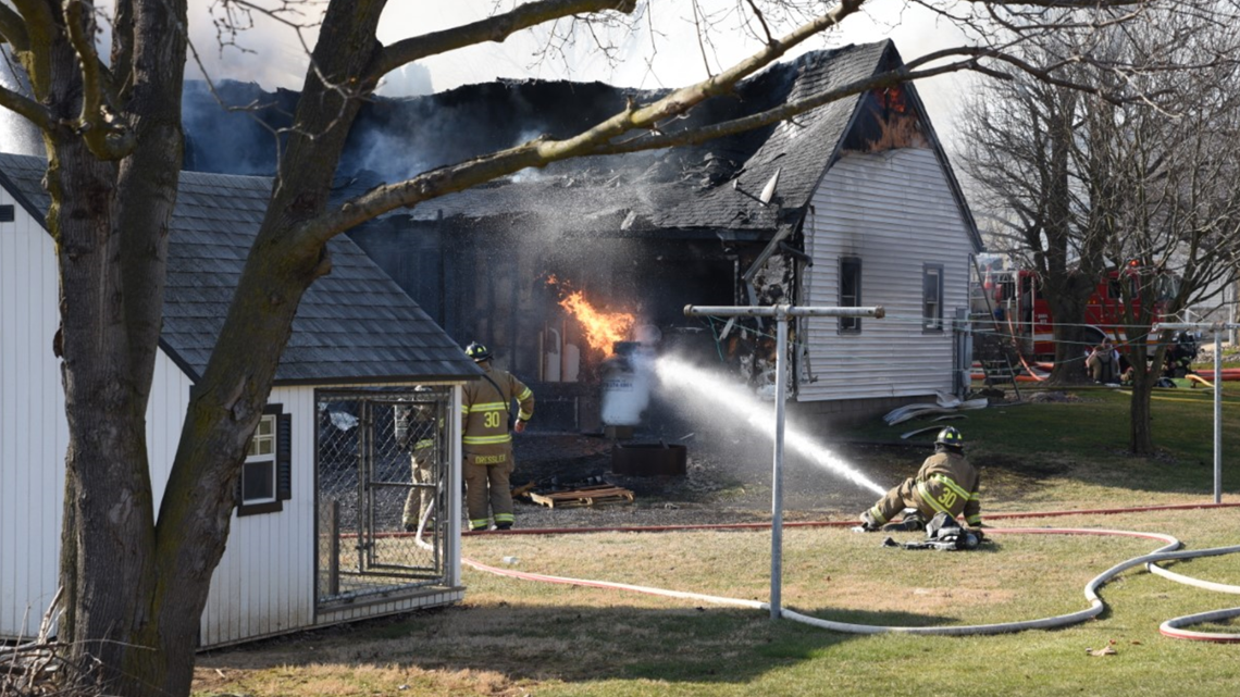 Crews battle fire in Snyder County | wnep.com