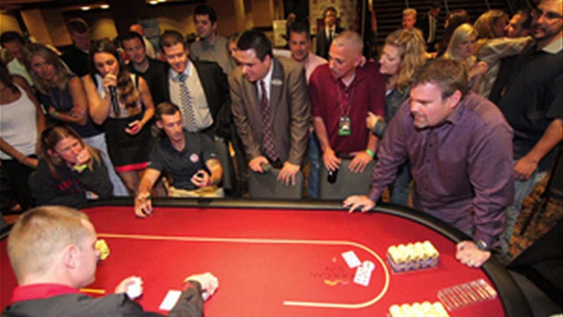 How to Play Celebrity Poker with NASCAR’s Best | wnep.com