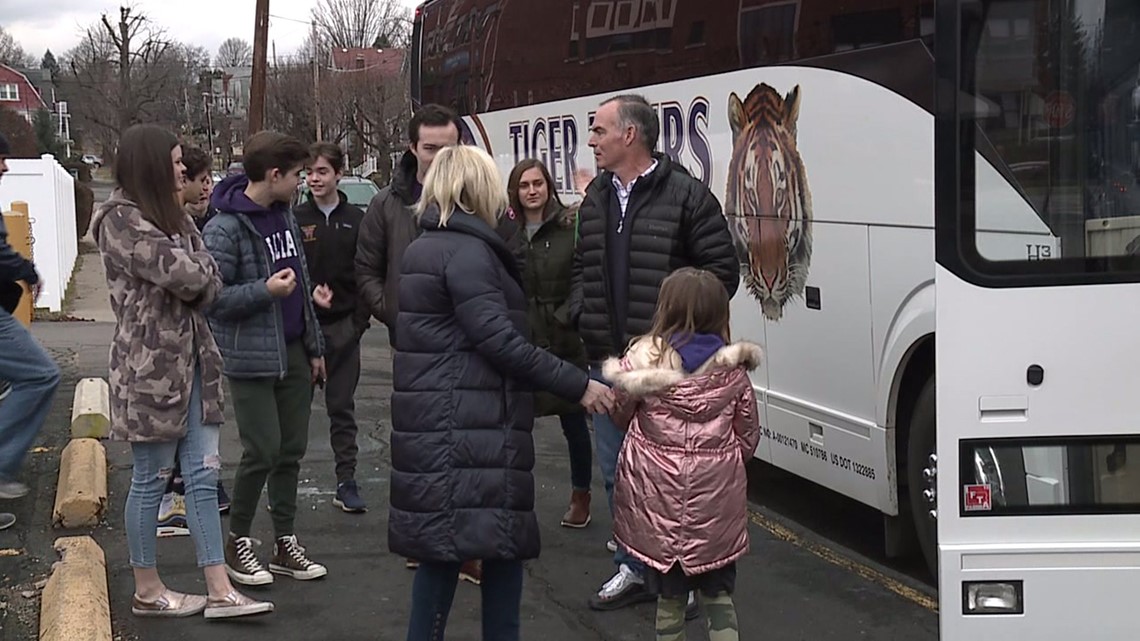 Bus Trip to Watch Basketball Tournament | wnep.com