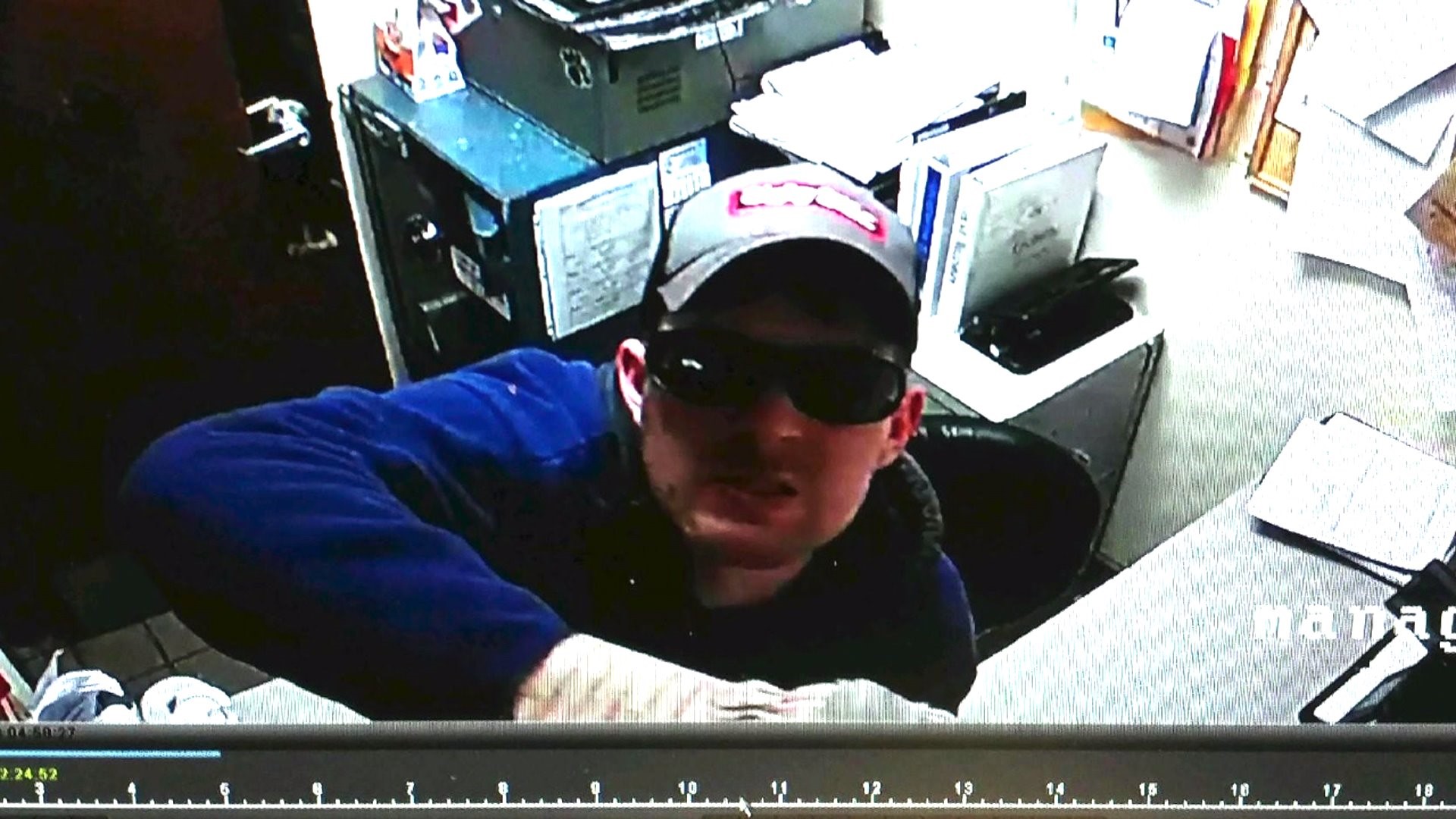 Police Investigating Burglary at Fast Food Restaurant | wnep.com