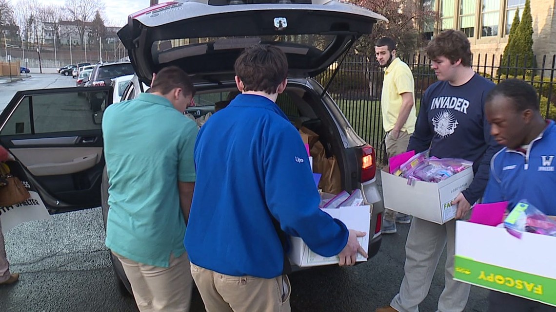 Youth Shelter Holds Census, Collects Donations | wnep.com