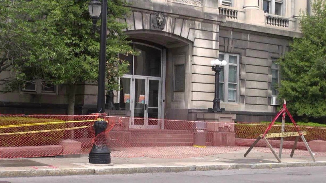 School Entrances Blocked Due to Structural Concerns | wnep.com