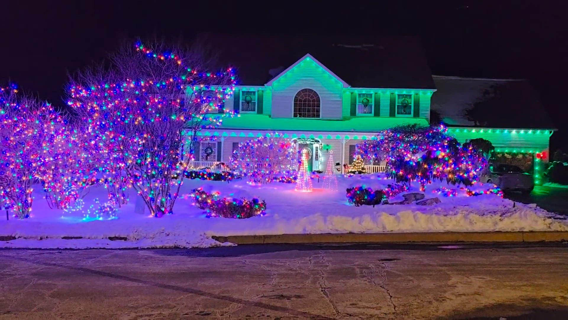 Spreading Holiday Cheer | wnep.com