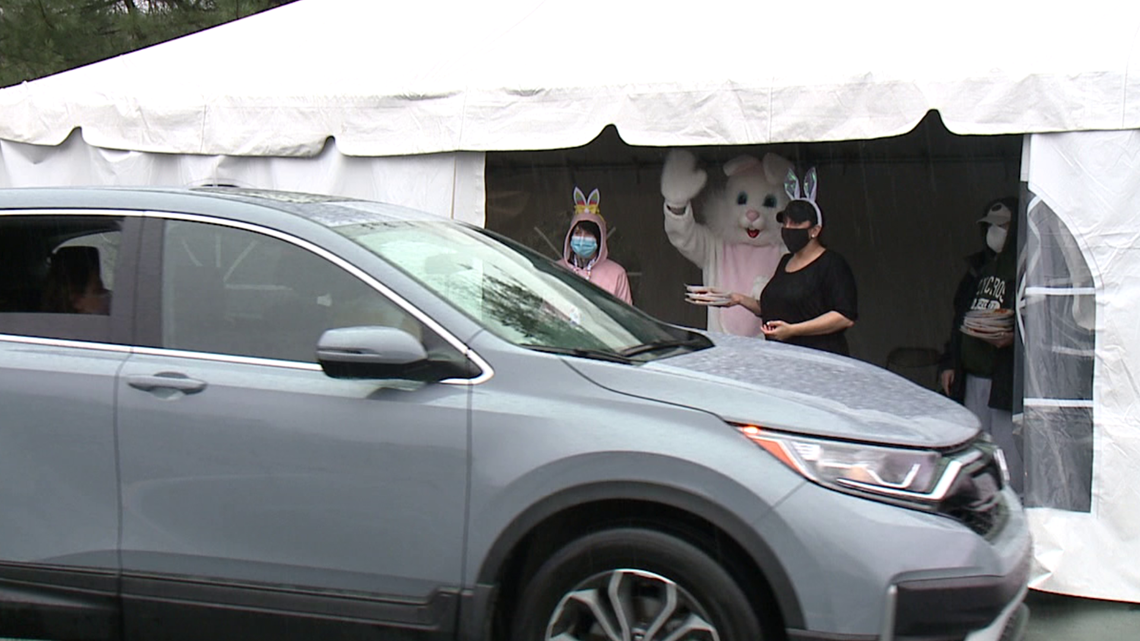 Drive-thru Easter party held in Scranton | wnep.com