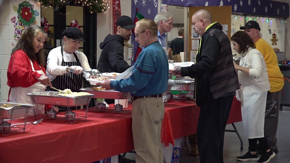 Volunteers serve up free meal and full hearts in Scranton | wnep.com