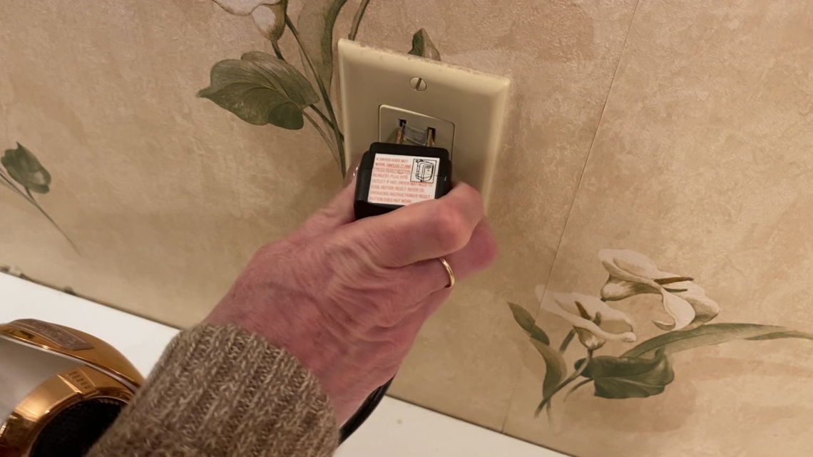 Snug Plug | Does It Really Work? | wnep.com