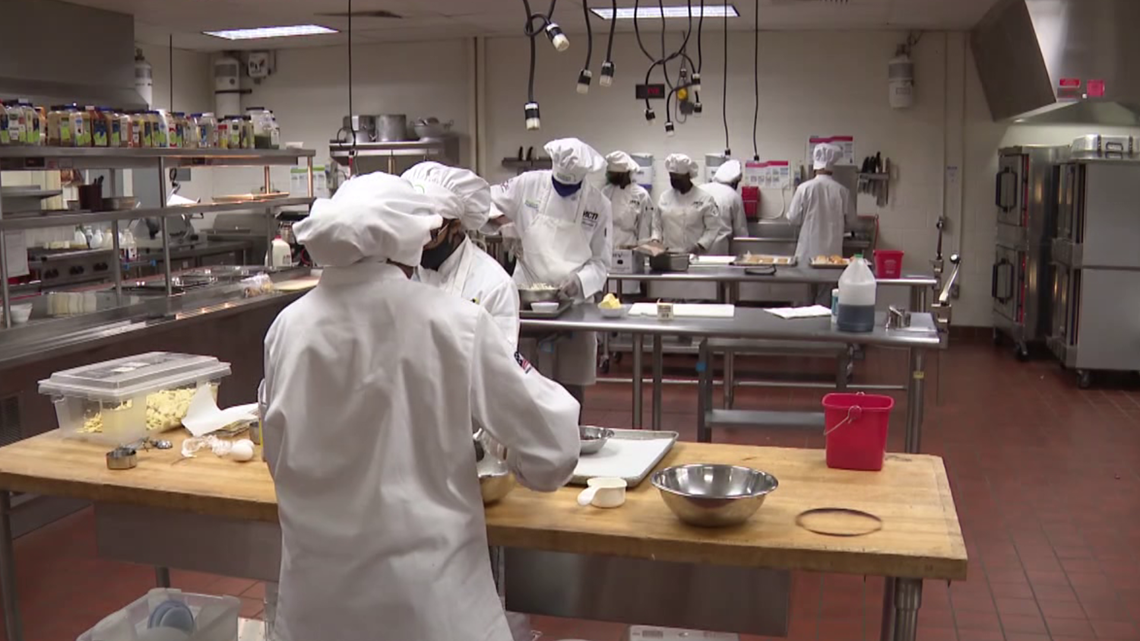 Student-run cafe reopens in the Poconos | wnep.com