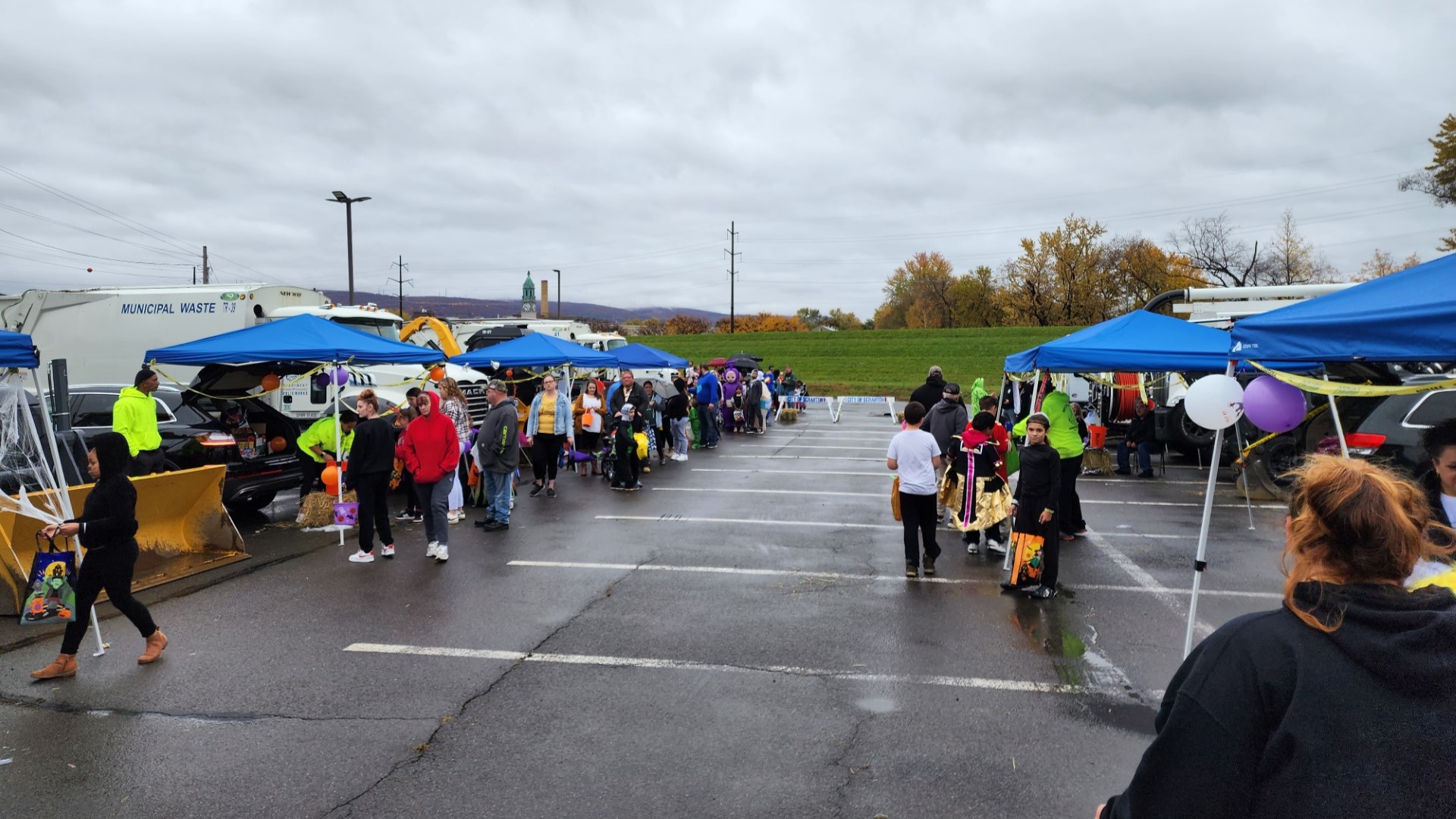 Scranton DPW hosts Halloween trunk or treat | wnep.com