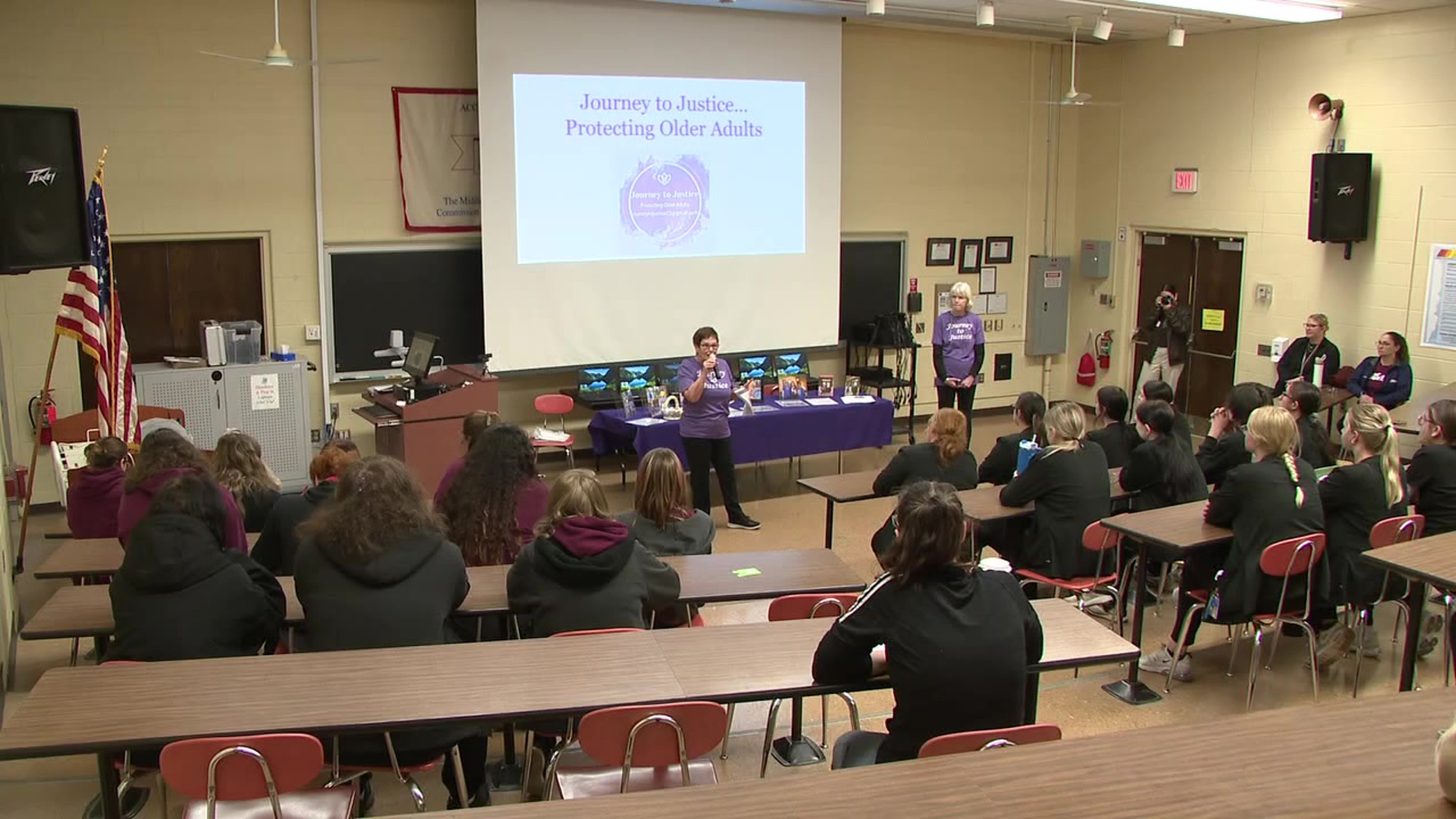 Nonprofit educates signs and symptoms of dementia and elder abuse ...