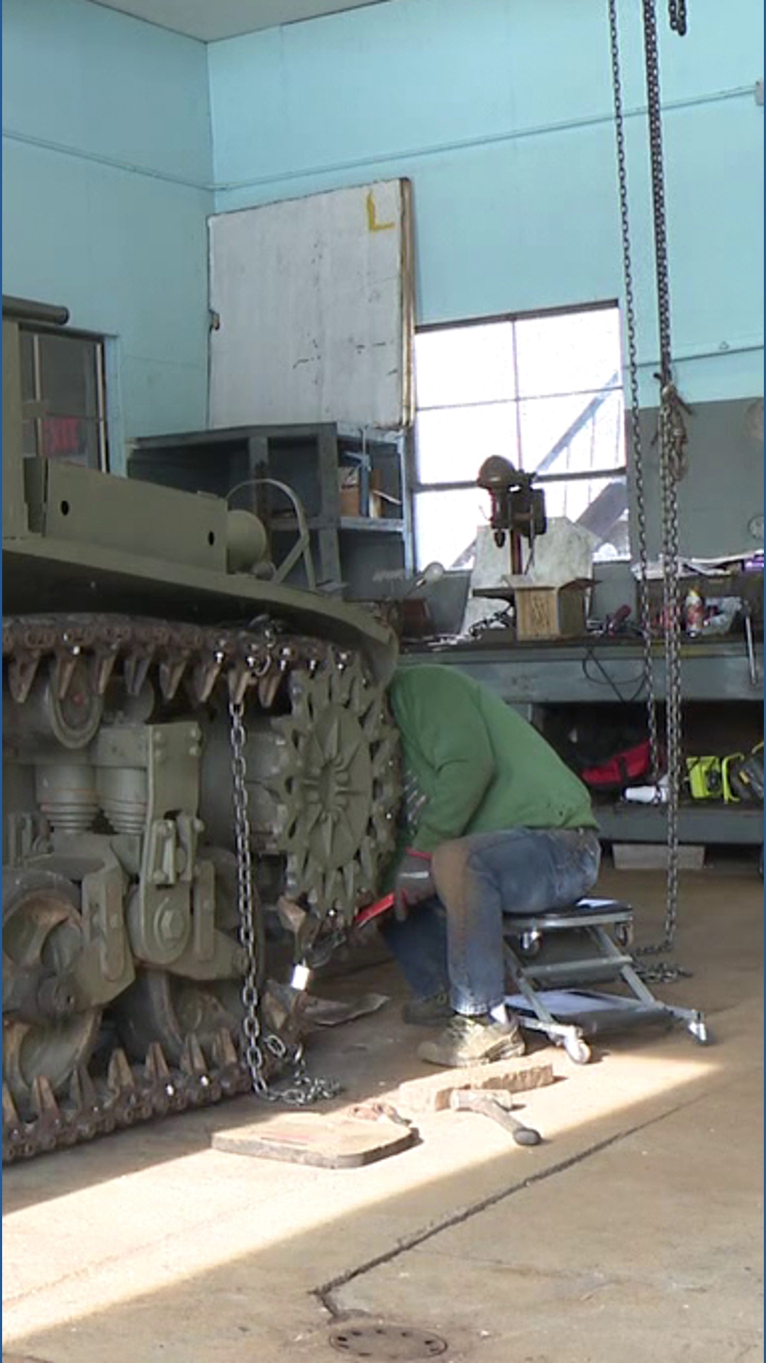 Stuart Tank Museum's Lady Lois gets new shoes | wnep.com