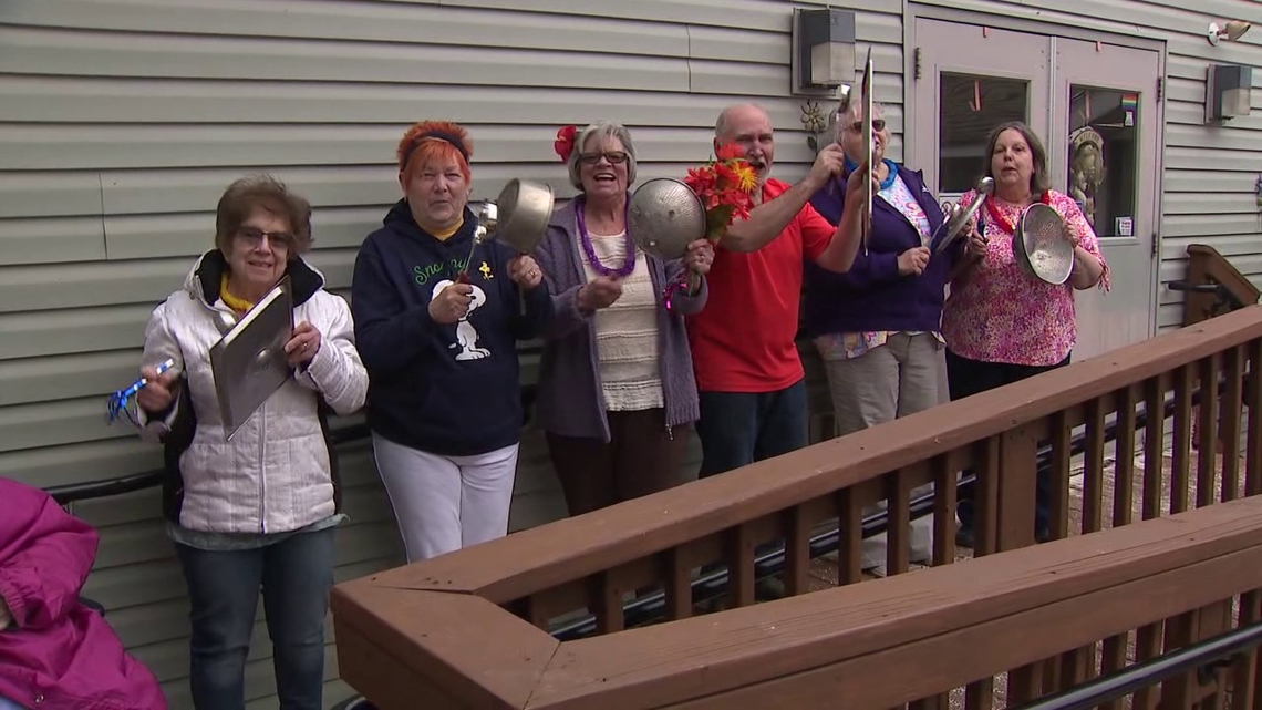 Wishing for spring with Hoodie Hoo Day in Hawley | wnep.com