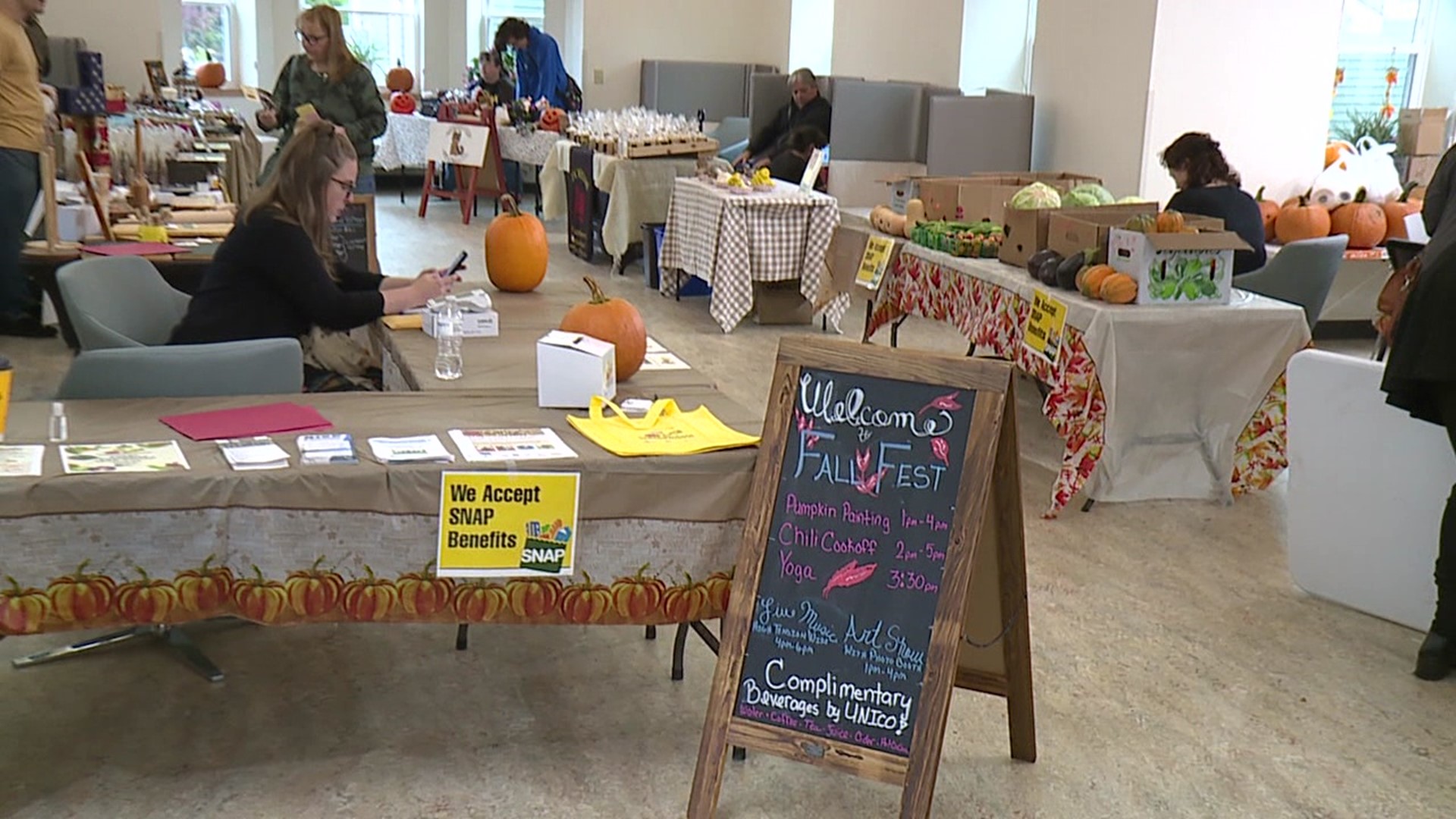 United Neighborhood Center's Fallbrook hold Fall Fest | wnep.com