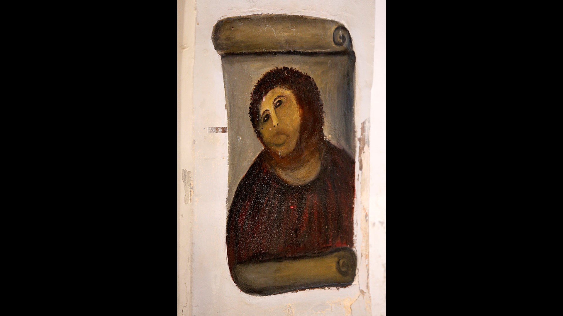 Artist’s Botched Attempt to Restore Jesus Statue Upsets Parishioners ...