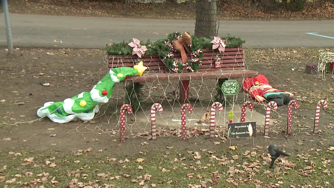 Ralph Dailey Park Christmas display damaged by winds, not vandals ...