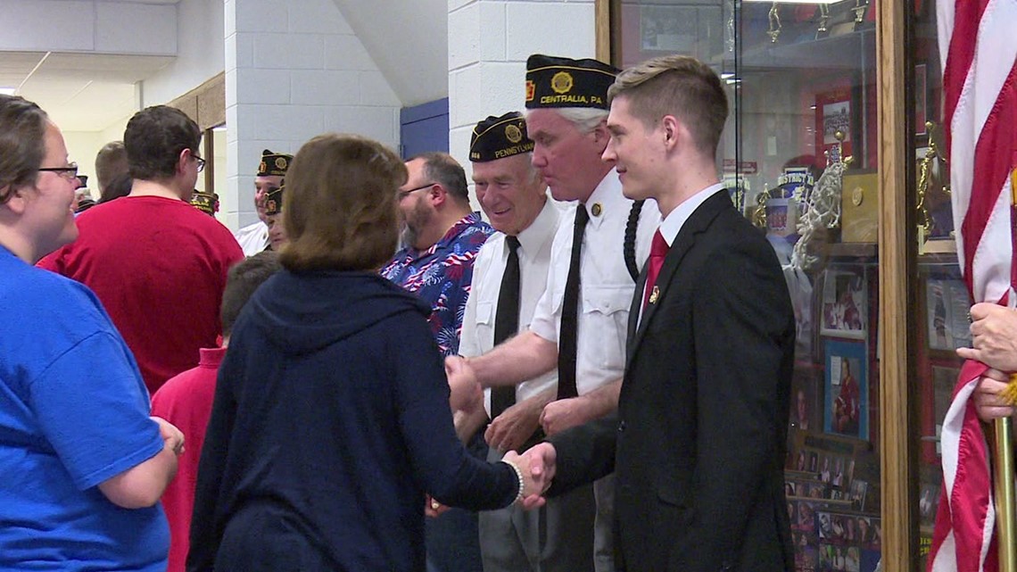 Veterans Inspire Student to Enlist in Navy | wnep.com