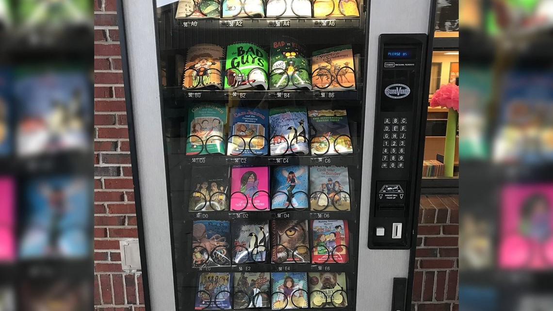 This Elementary School’s Vending Machine Is Filled With Books Instead ...