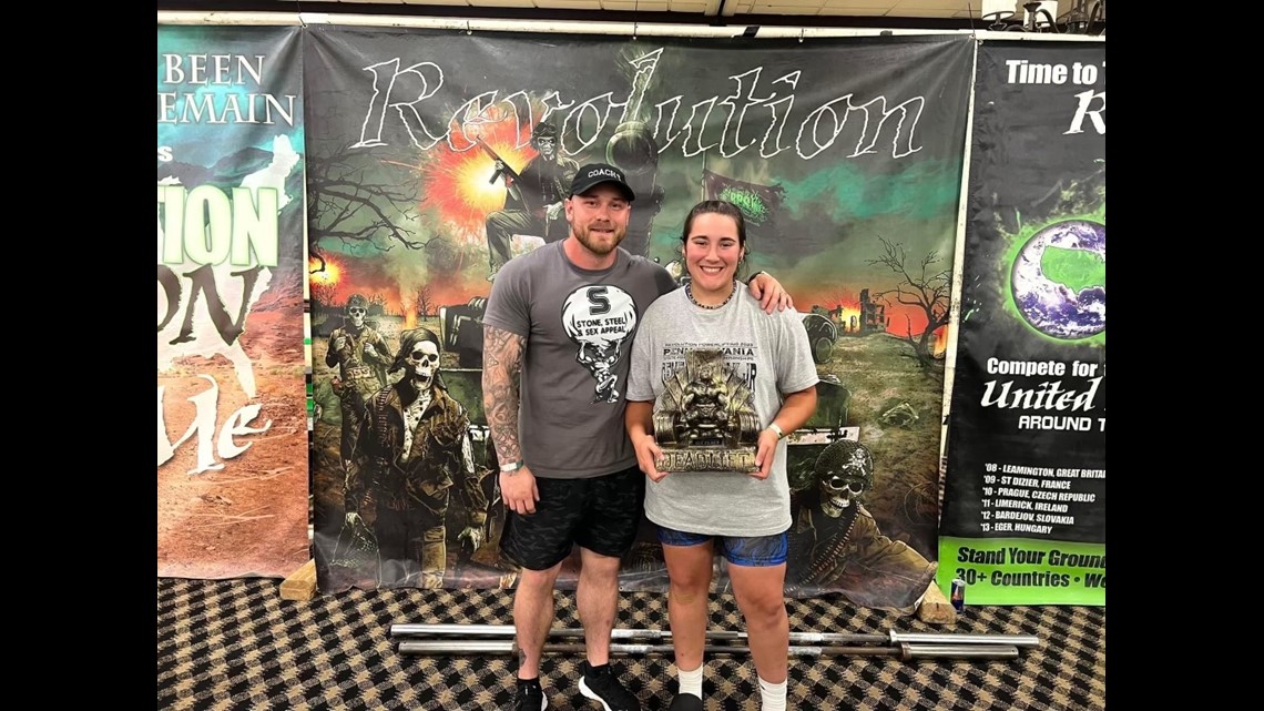 Teen powerlifter from Berwick sets world record | wnep.com