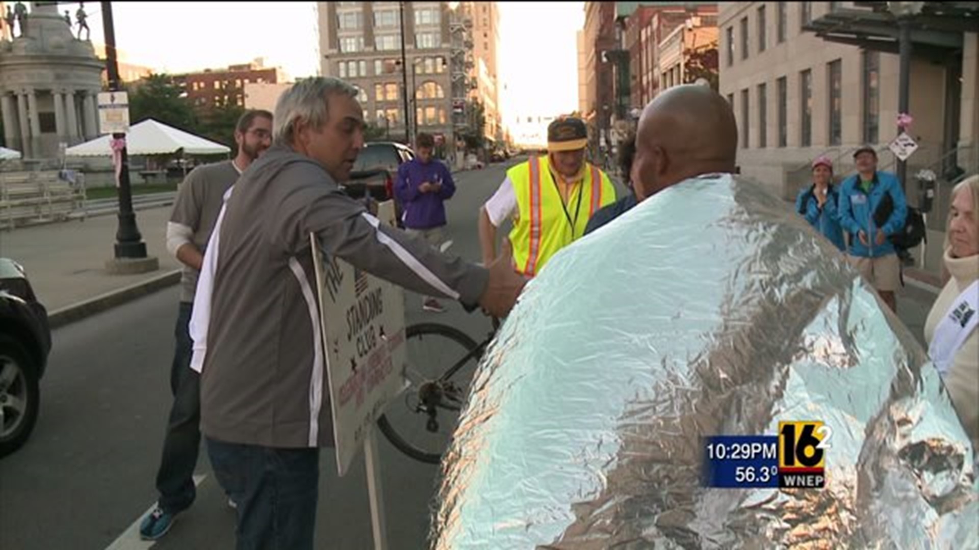 Final Runner Reaches Finish at Steamtown Marathon | wnep.com