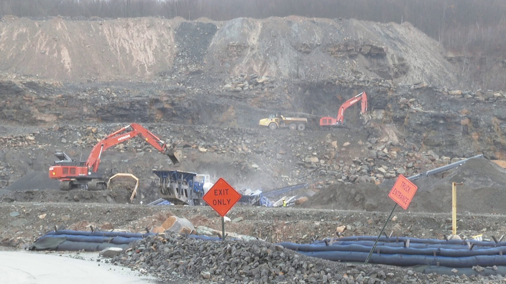 Vehicles damaged during blasting work in Dickson City | wnep.com