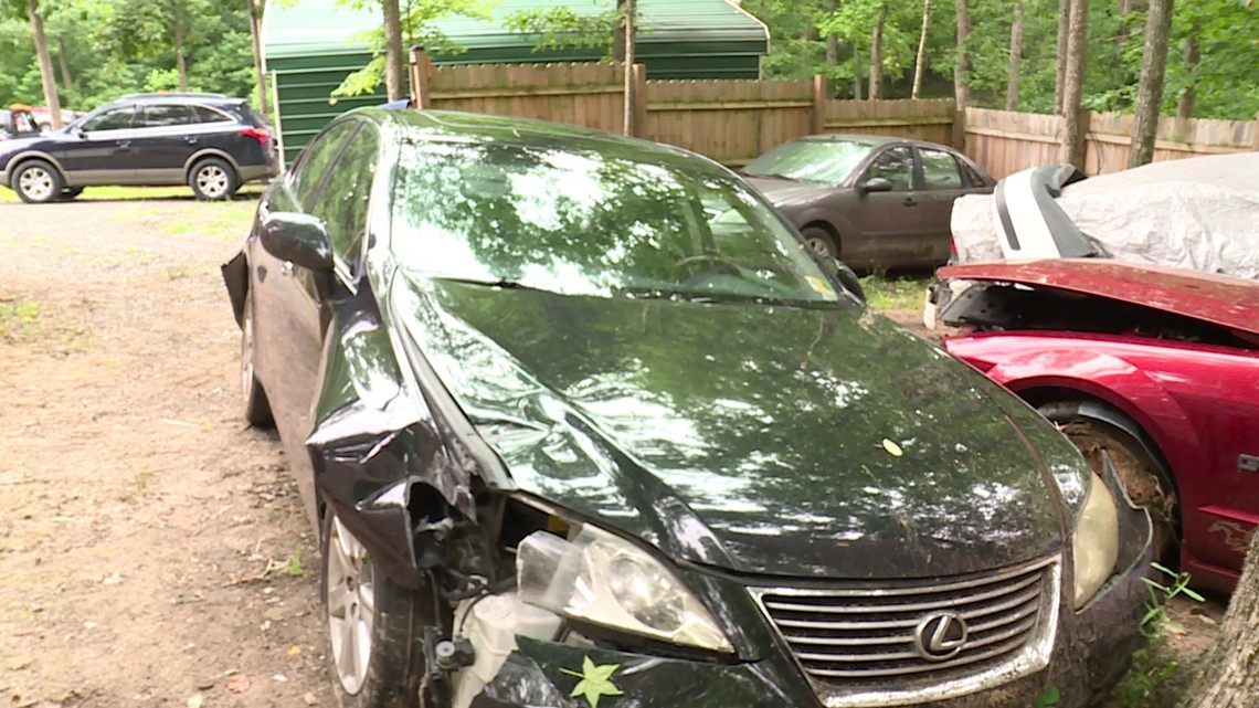 10-Year-Old Driver Wrecks Lexus Heading to the Beach With 7-Year-Old ...