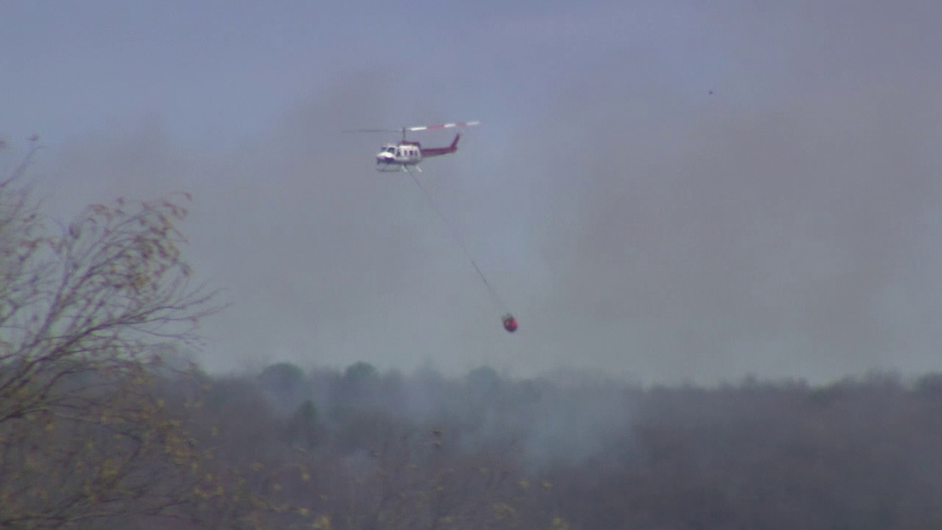 Crews work to contain Bear Mountain wildfire | wnep.com