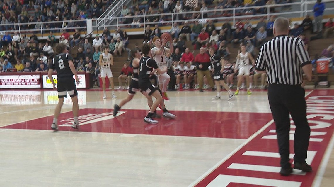 Mahanoy Area Advances to District Title Game 64-49 | wnep.com