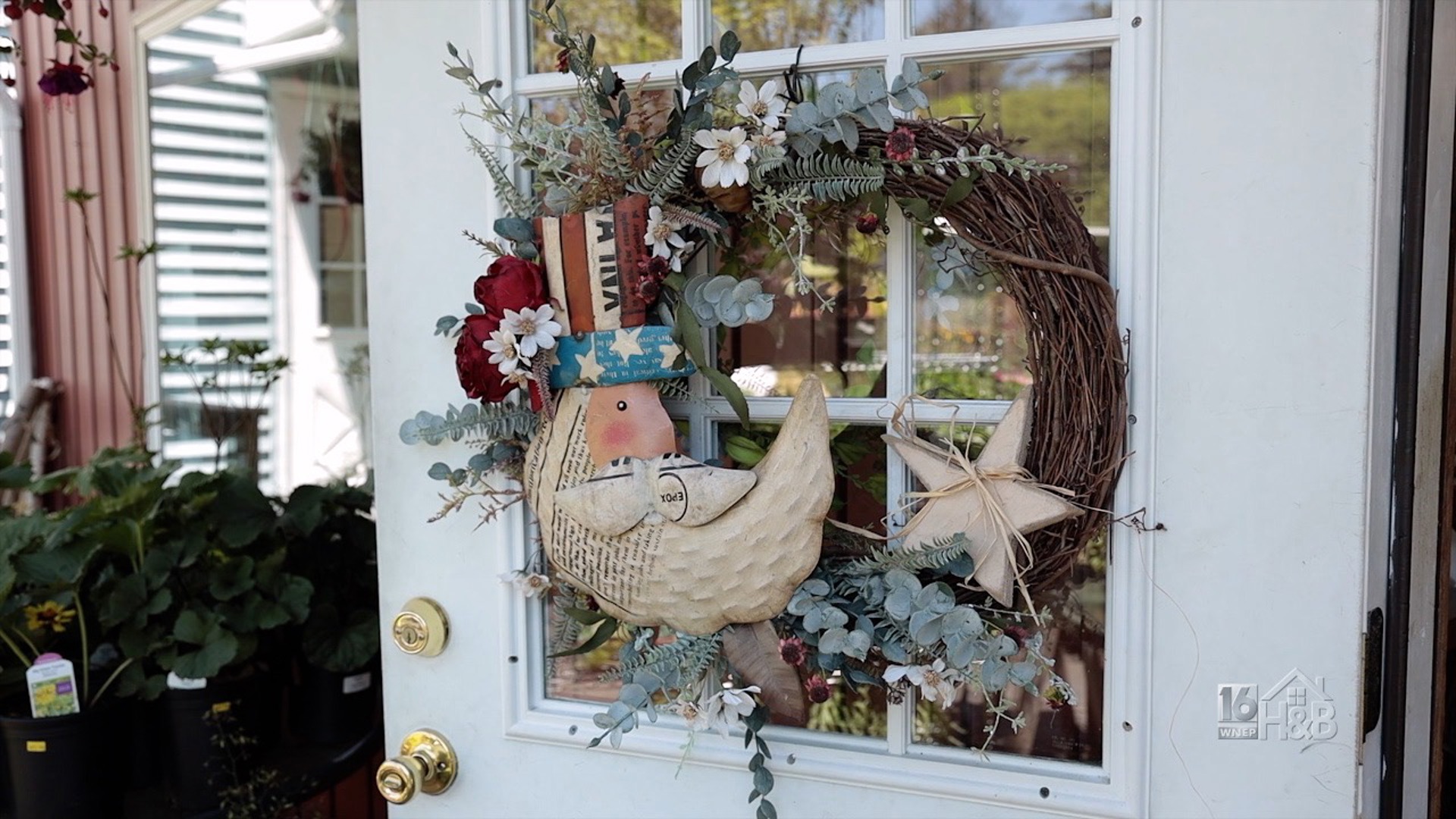 Primitive Americana Uncle Sam Wreath | wnep.com