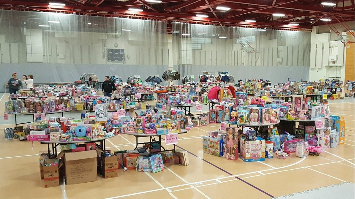 Toy Giveaway Helps Families Have Merry Christmas | wnep.com