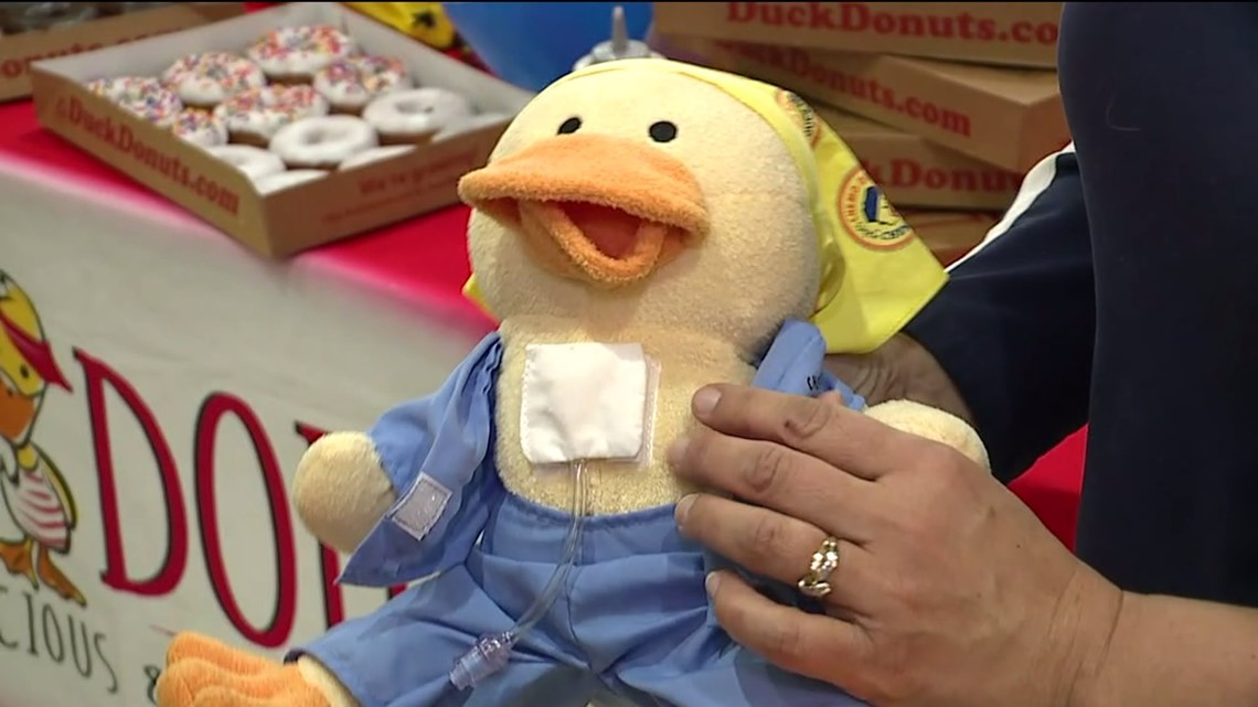 Duck Donuts Brings Chemo Ducks to Janet Weis Children’s Hospital | wnep.com