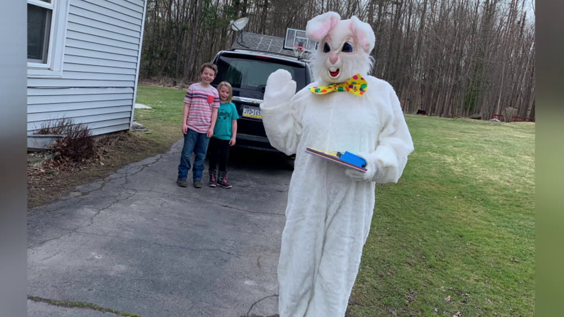 Wayne County women bring Easter bunny to town | wnep.com