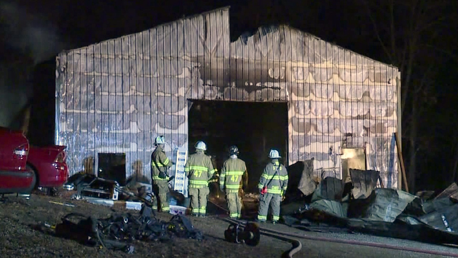 Fire Destroys Garage in Schuylkill County | wnep.com