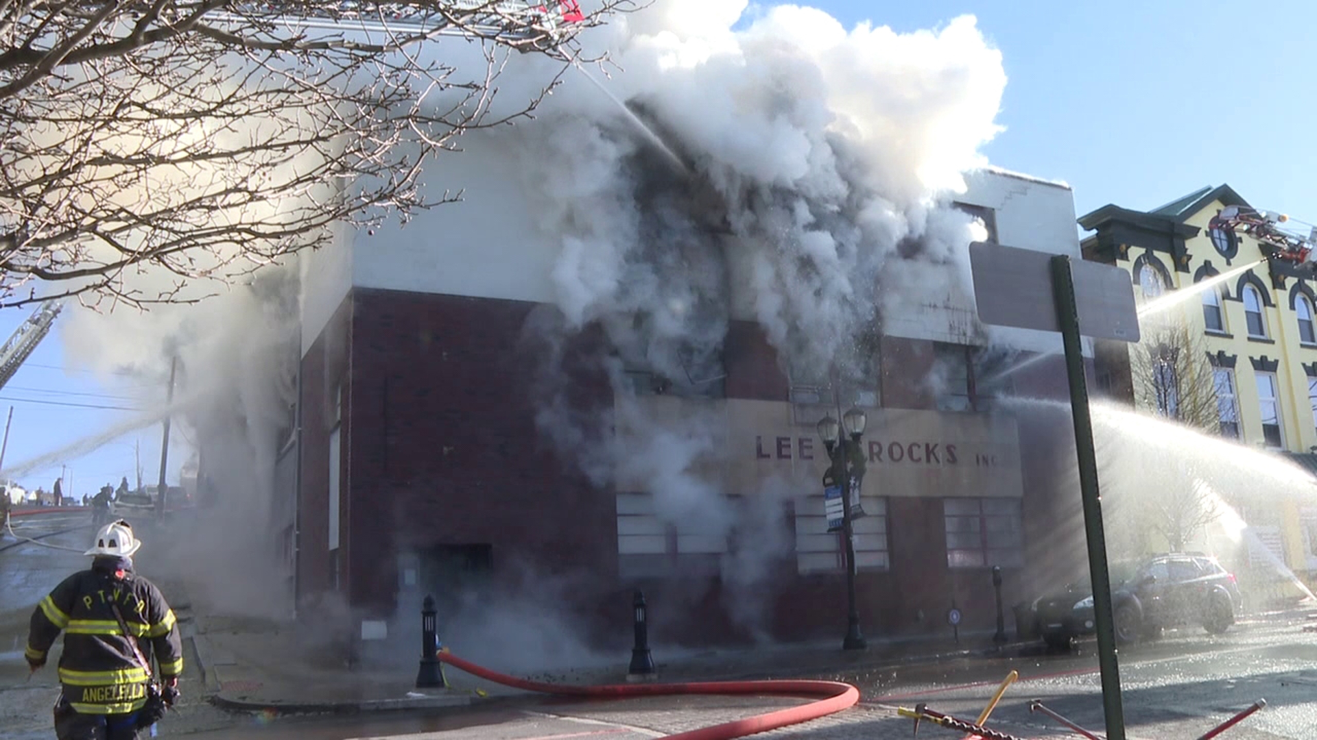 Fire damages building in Pittston | wnep.com
