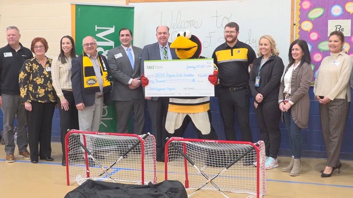 Rivals on the ice team up to support a community effort | wnep.com